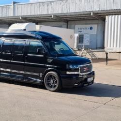 GMC Savana Explorer Limited SE Van 4x4 AWD 2,