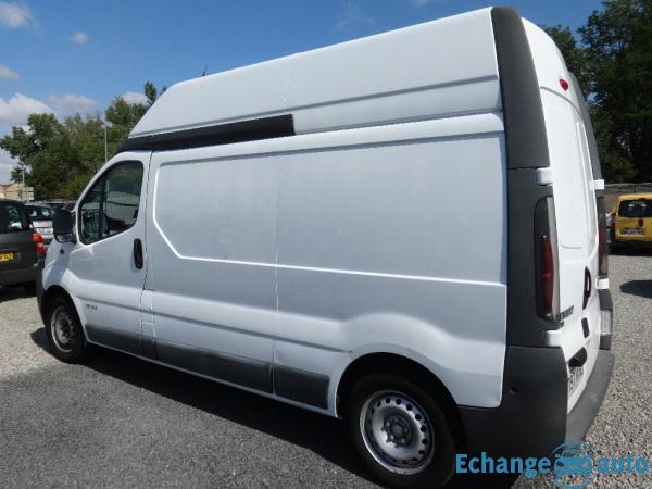 RENAULT TRAFIC FOURGON DIESEL L1H2 1.9 DCI 100